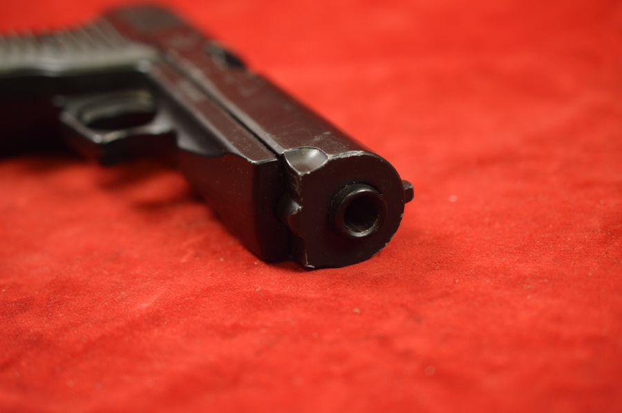 Lorcin Model L9mm - 9mm Auto - Sn 020295 For Sale at GunAuction.com - 13082664