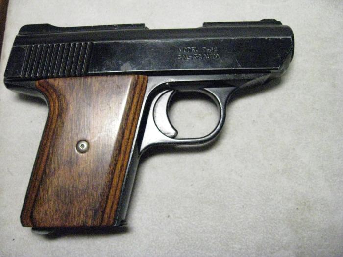 Davis Industries MODEL P-32 BLACK SEMI-AUTO PISTOL
