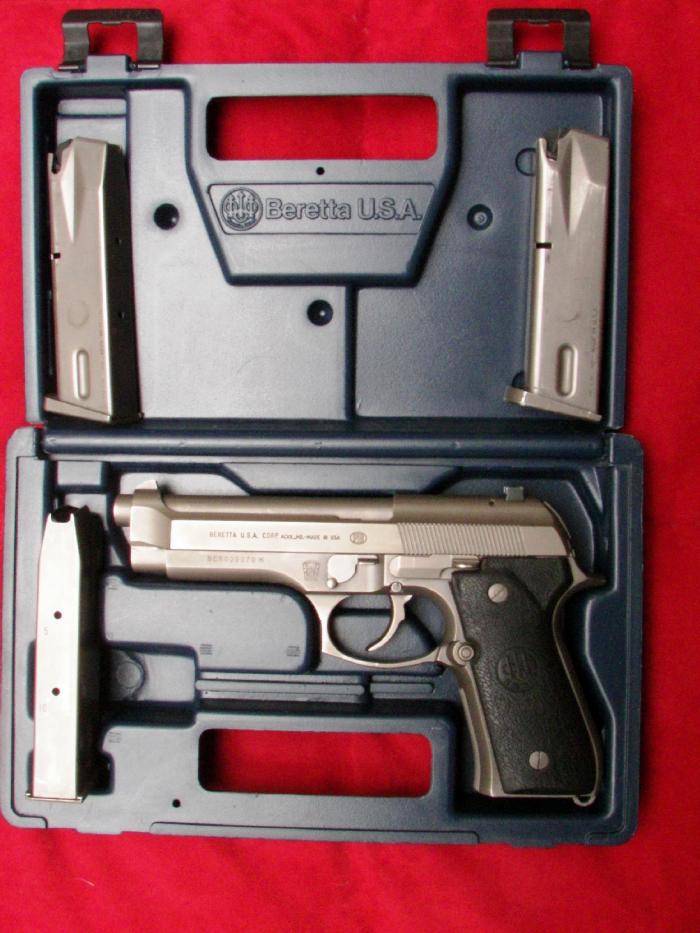 Beretta Mod. 96 Dao .40s&W Pa State Police Gun In Box Night Sights Nice ...