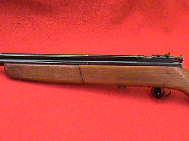Crosman Model 120 Air Rifle .22 Cal. For Sale at GunAuction.com - 8964773