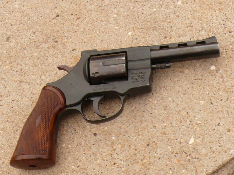 Fie Titan Tiger 38sp, Like New, Free Freight Yessir For Sale at ...