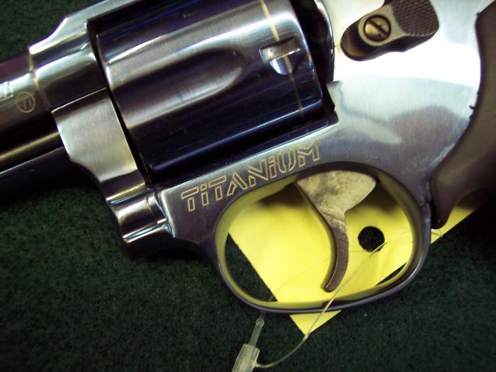 Taurus Titanium in 45 long colt