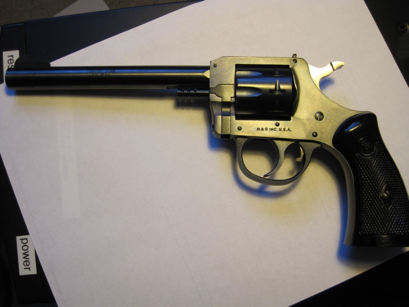 H & R Model 929 Revolver W/6 For Sale at GunAuction.com - 10216549