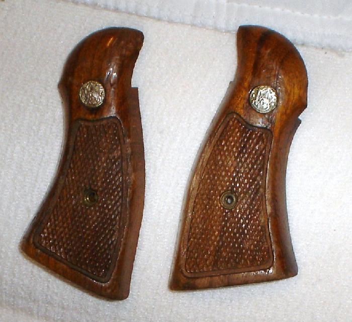 Smith & Wesson Model 27 N Frame Factory Grips For Sale at GunAuction ...