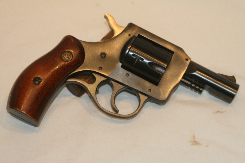 H & R H&R/Nef R73 .32 H&R Mag Revolver For Sale at GunAuction.com ...