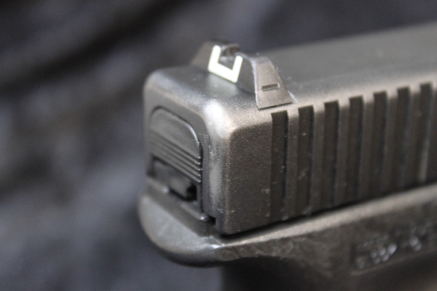 Glock 22 .40 S&W For Sale at GunAuction.com - 12709433