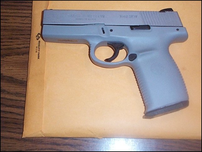 Smith & Wesson Sw9v 9mm Semi-Auto Stainless Lk For Sale at GunAuction ...