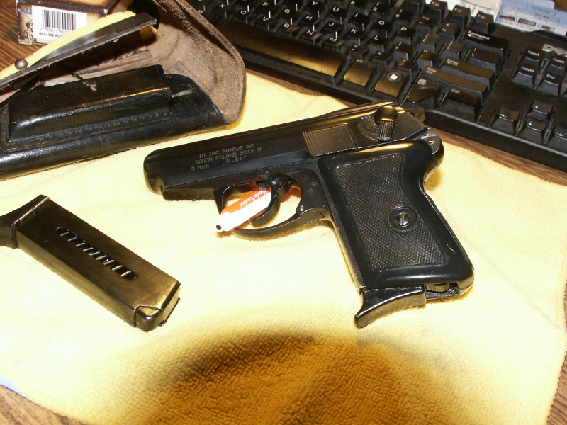 Polish P64 Pistol 9mm Semi Auto C&R Walther Pp For Sale at GunAuction ...