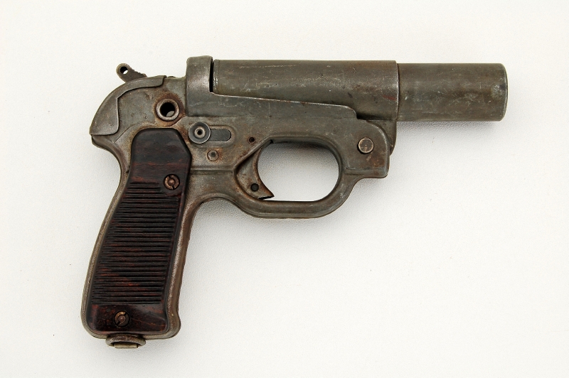 German Flare Pistol/ Gun Model Lp 42 26 Gauge Wwii Nazi No Ffl Needed ...