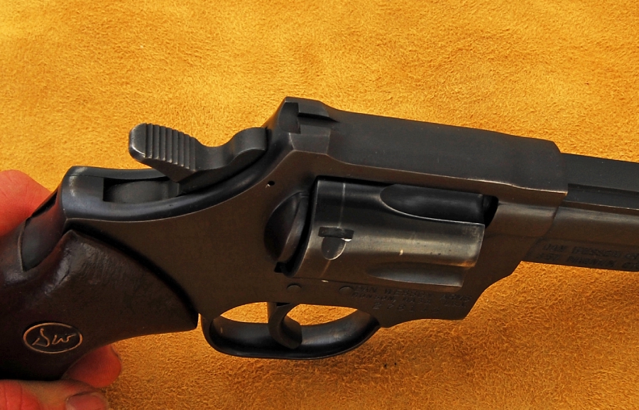 Dan Wesson Model 14 Caliber 357 Magnum Revolver -4 & 6 Inch Barrels For ...