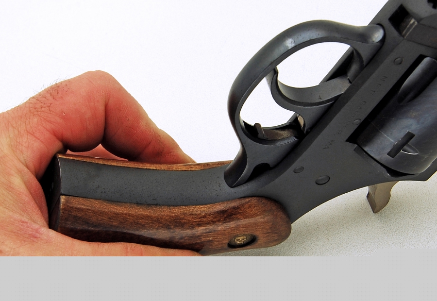 H&R Model R22 Nef Caliber 22 Magnum W.M.R.F Revolver 2-1/2 Inch Barrel ...