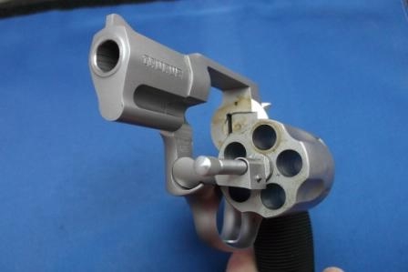 Taurus M405 .40s&W , 5 Shot Ss, Nib For Sale at GunAuction.com - 11854786
