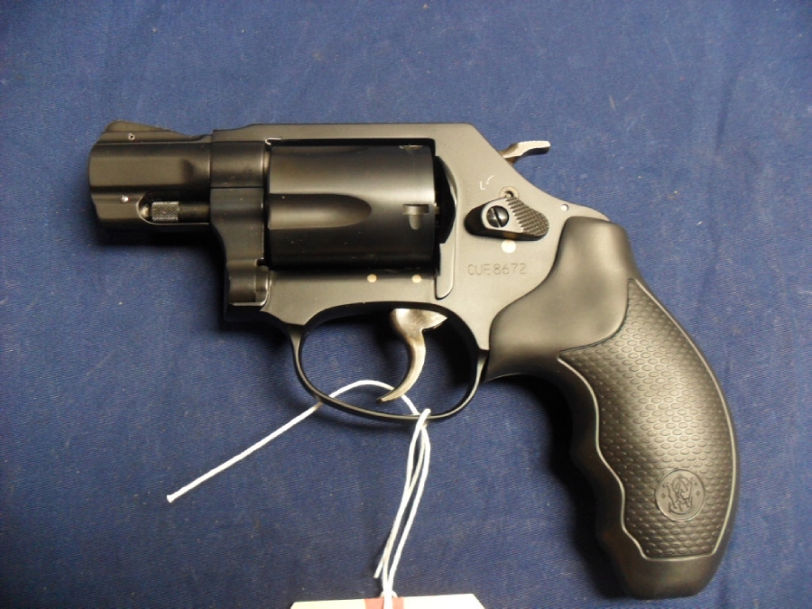 Smith & Wesson M360 Airweight, .38spl, 5 Shot Nib For Sale at GunAuction.com - 12250091
