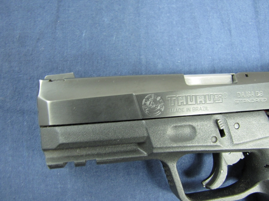 Taurus Model Pt 24/7 G2 Semi Auto .40 Cal Extras For Sale at GunAuction ...