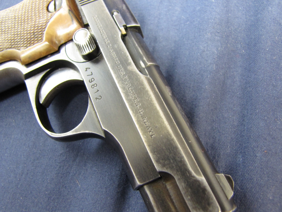 Unique Model 52 Semi Auto Pistol .22lr Look For Sale at GunAuction.com ...