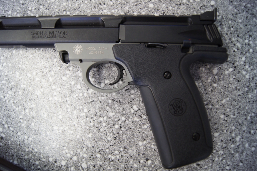 Smith & Wesson 22a-1 .22lr Target Pistol For Sale at GunAuction.com ...