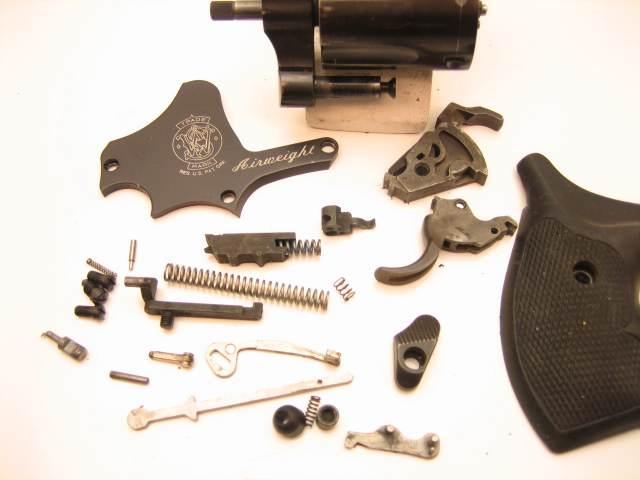 Smith and Wesson J Frame 37-3 Airweight Parts Kit - Picture 4