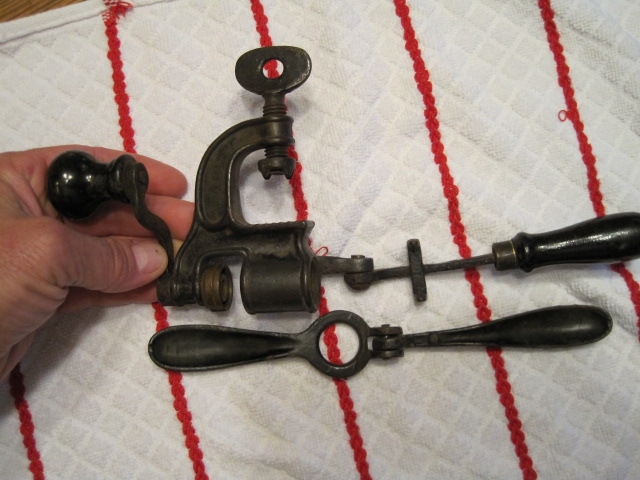 Antique 16ga Paper Shotshell Reloading Equipment For Sale at GunAuction ...