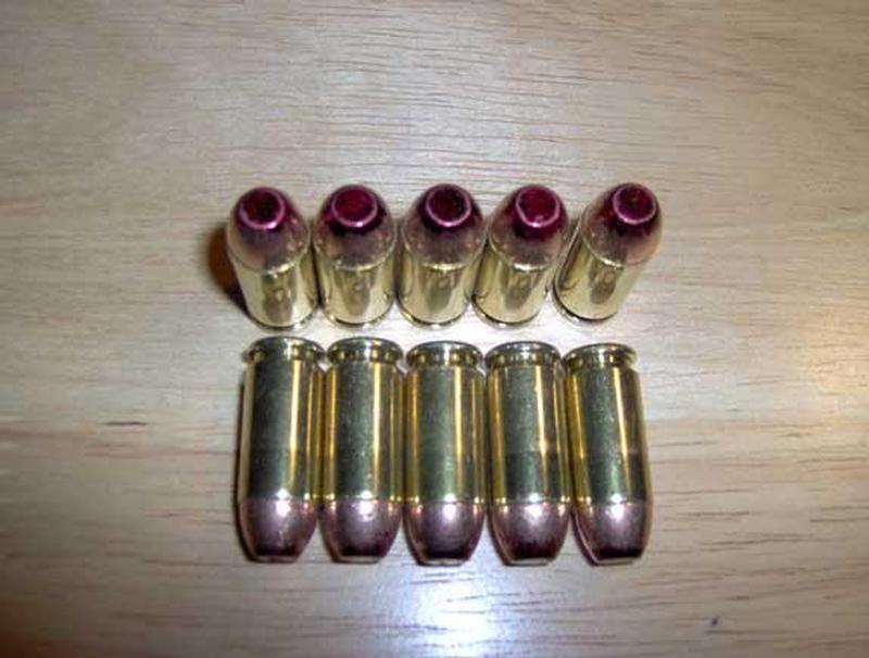 10 rounds of 40 S&W 165gn Red tracer ammo