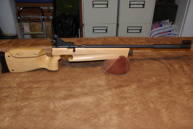 Brno Tau-200 .177 (4.5mm) Target Pellet Rifle For Sale at GunAuction ...