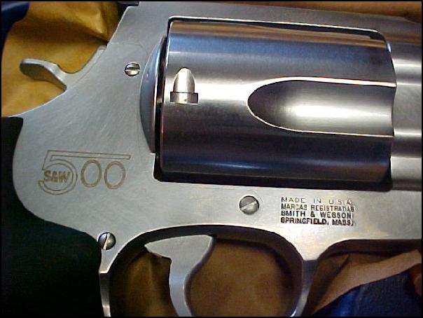 Smith & Wesson X-frame .500 magnum - LIKE NEW in box - Demo