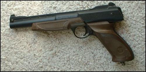 Crosman 1200 Co2 Bb Pistol Holds Air All Month For Sale at GunAuction ...