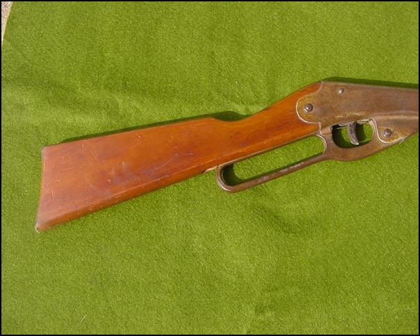 Vintage Daisy # 102 Model 36 500 - Shot Bb Gun For Sale at GunAuction ...