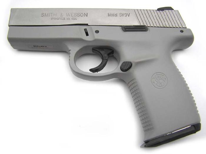 Smith & Wesson Model Sw 9v 9mm Like New Condition No Reserve For Sale ...