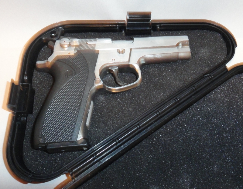 Smith & Wesson Model 5906 9mm Stainless 1-15rd Mag. For Sale at ...