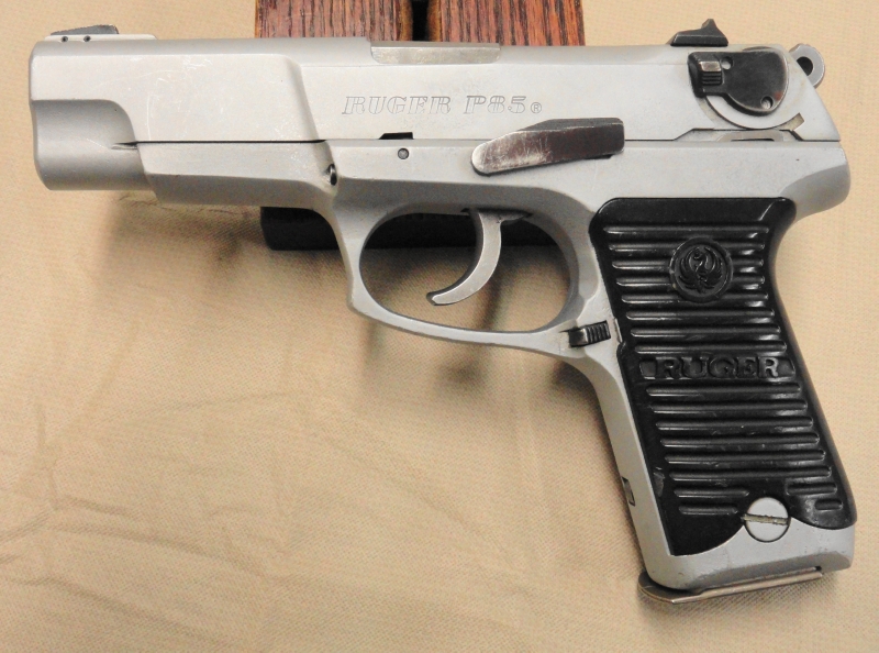 Ruger Model P85 9mm Semi Auto For Sale at GunAuction.com - 11243158