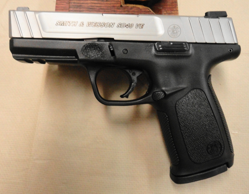 Smith & Wesson Model Sd40ve .40 S&W For Sale at GunAuction.com - 11341922
