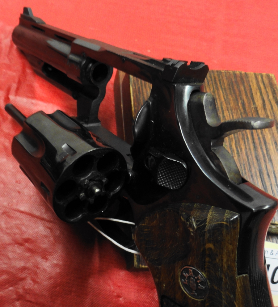 Llama Comanche .357 Magnum Revolver For Sale at GunAuction.com - 12031633
