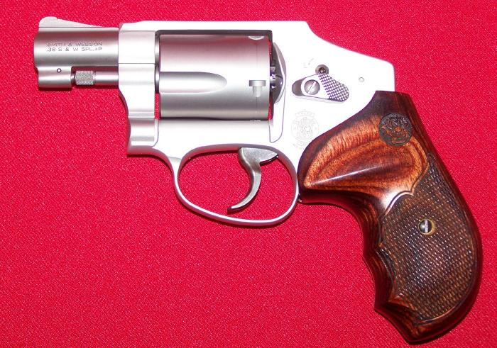 Smith & Wesson Model 642 38spl 1 7/8 Ss 5sht Wood Grips(Nib) For Sale ...