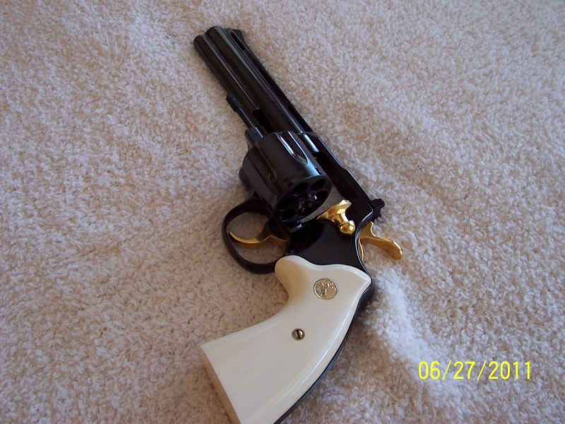 Colt Python 6 Inch Bar. For Sale at GunAuction.com - 10432749