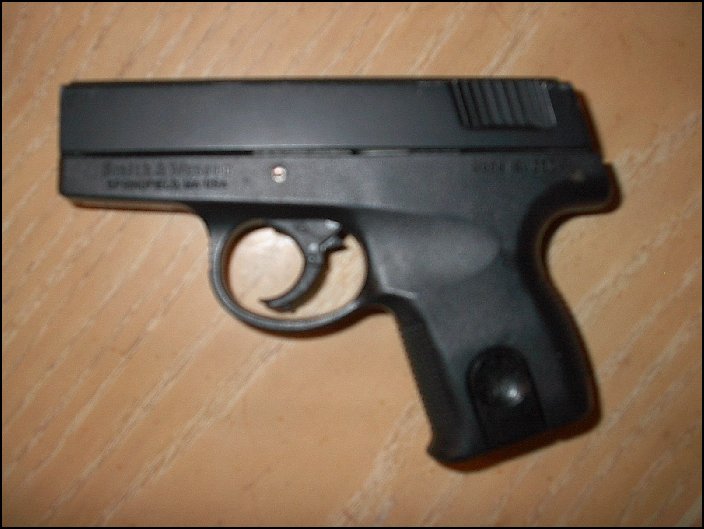 Smith & Wesson - Smith and Wesson S&W SW380 380 Caliber Sub Compact ...