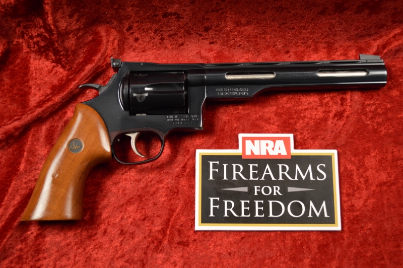 Dan Wesson Model 40 Supermag -.357 Mag- Ser.No. E003382 For Sale at ...