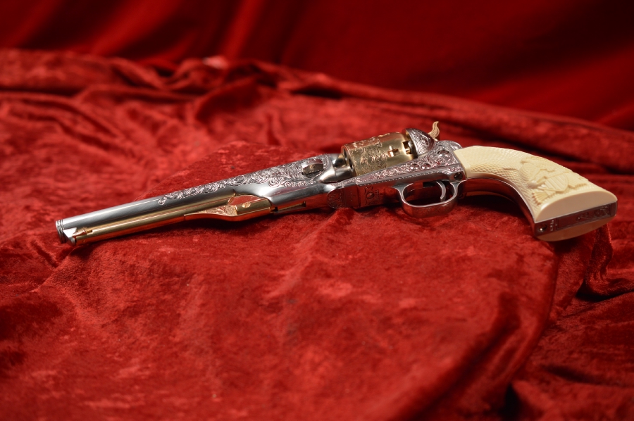 Franklin Mint General Custer Revolver Replica For Sale at GunAuction ...