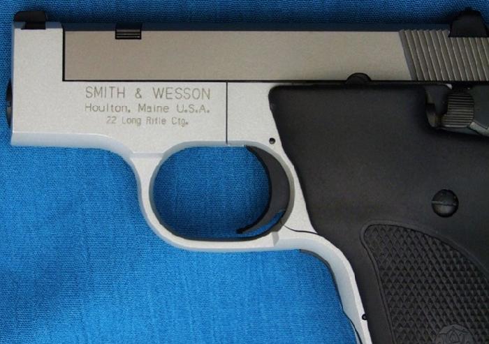 Smith & Wesson S&W 2213 .22 Lr Stainless 3" Minty With Box No Res Or ...