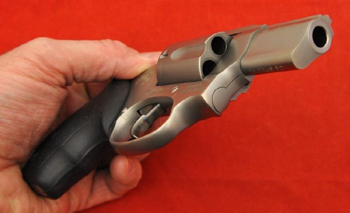 Taurus M85 Ti .38 Spec 2 Inch Titanium Lightweight Buyitnow & Get Free ...