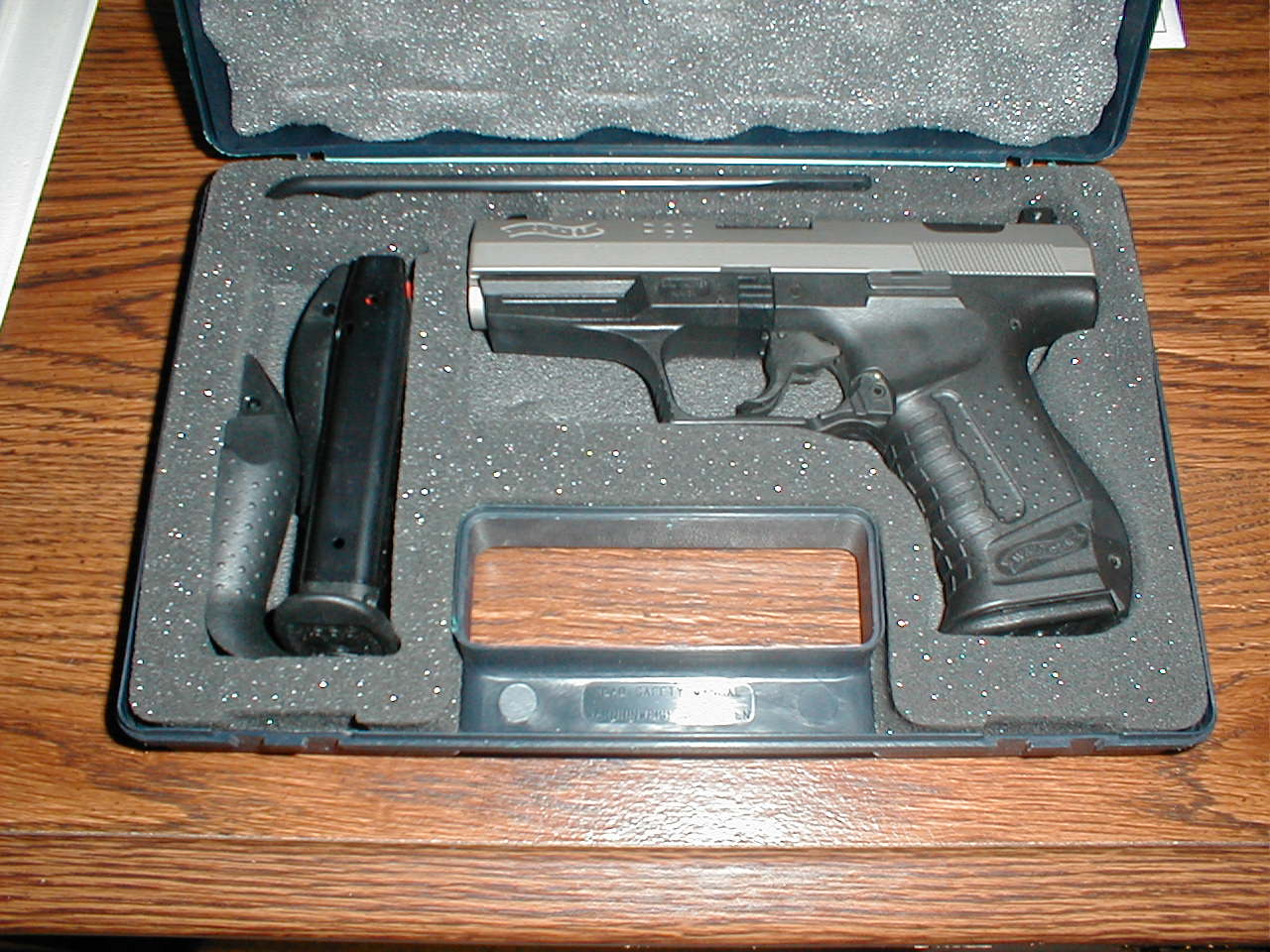 Walther P99 40 S&W Two Tone Qpq For Sale at GunAuction.com - 3374748