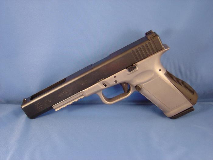 Glock Model 17l, Stainless Steel Frame 9mm For Sale at GunAuction.com ...