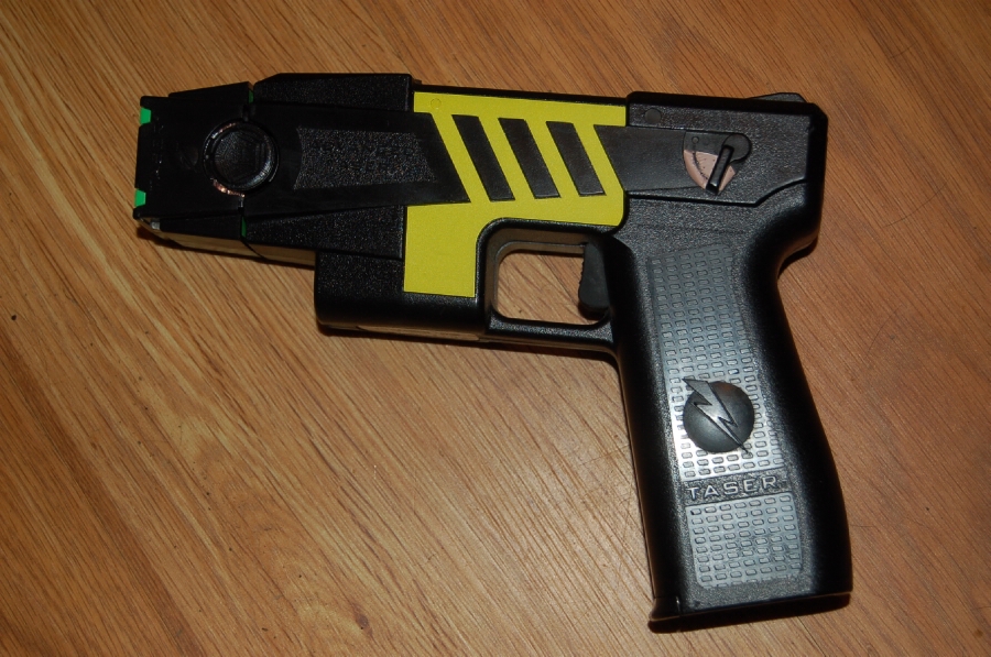 Taser model M18, with holster For Sale at GunAuction.com - 11603350