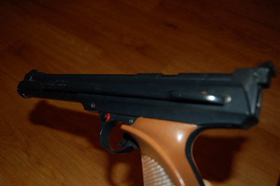 Daisy Model 171, 177 Cal For Sale at GunAuction.com - 12475123