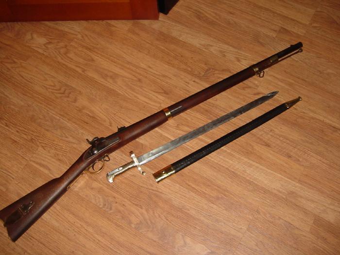 Georgia Armory Rifle and Sword Bayonet - Repro