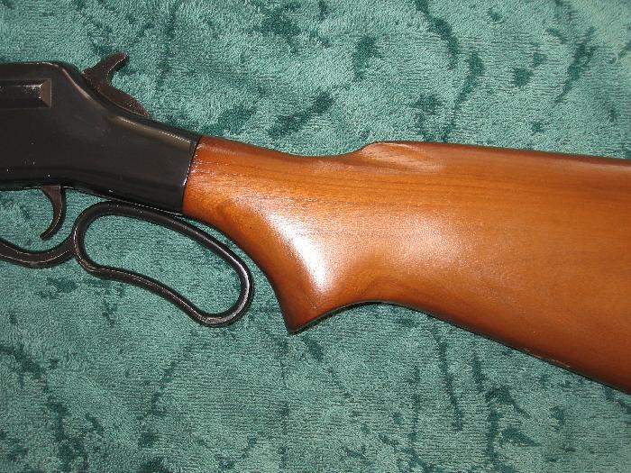 Crosman 99 Co2 Rifle For Sale at GunAuction.com - 9401219