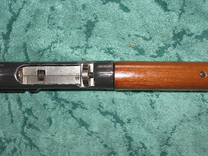 Crosman 99 Co2 Rifle For Sale at GunAuction.com - 9401219