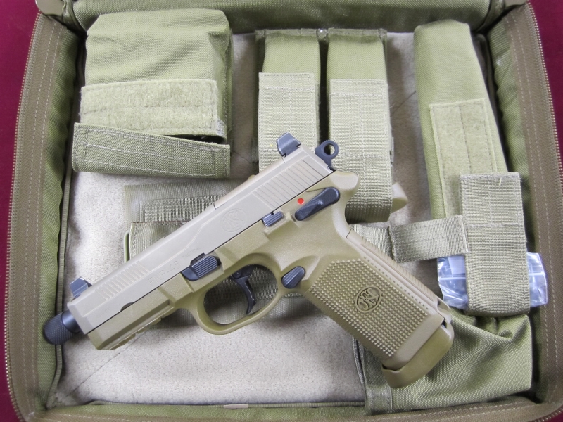 FN FN FNP-45 Tactical; .45ACP, 3 mags w/case & goodie
