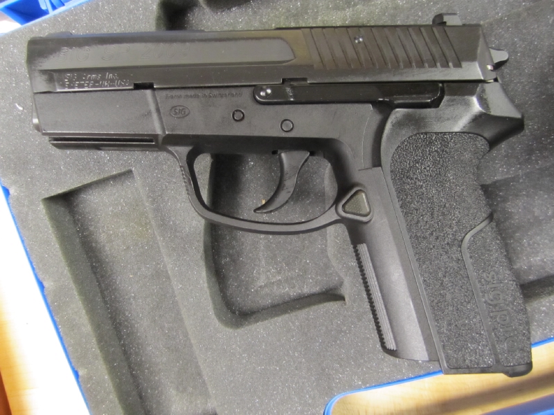 Sig Sauer Sp2009 Blueline .9mm, W/ 3 Magazines, Box For Sale at ...