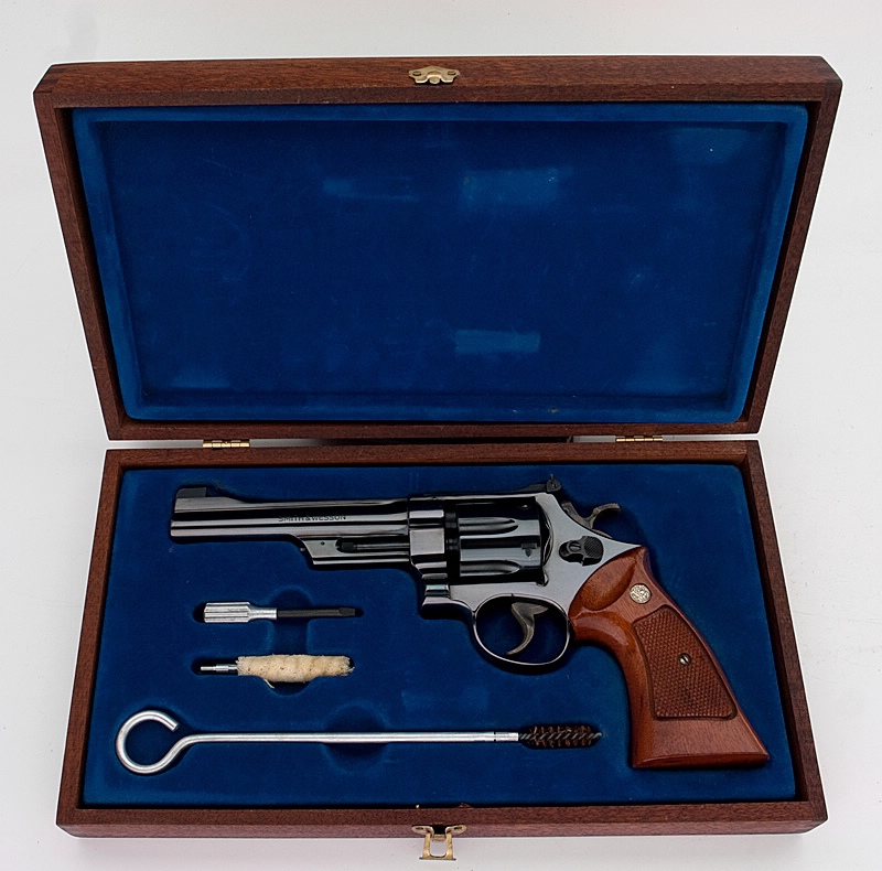 Smith & Wesson S&W Model 27-2 Target Revolver .357 Mag W/Display Case ...