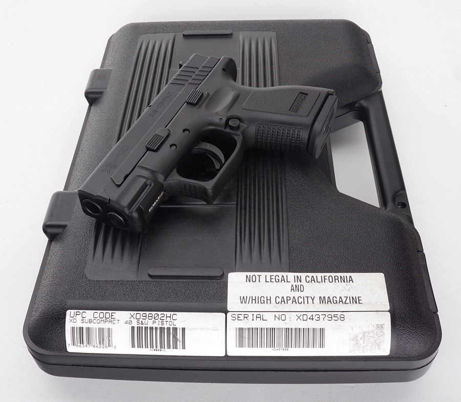 Springfield Xd-40 X-Treme Duty Sub-Compact .40 Cal Semi Automatic ...